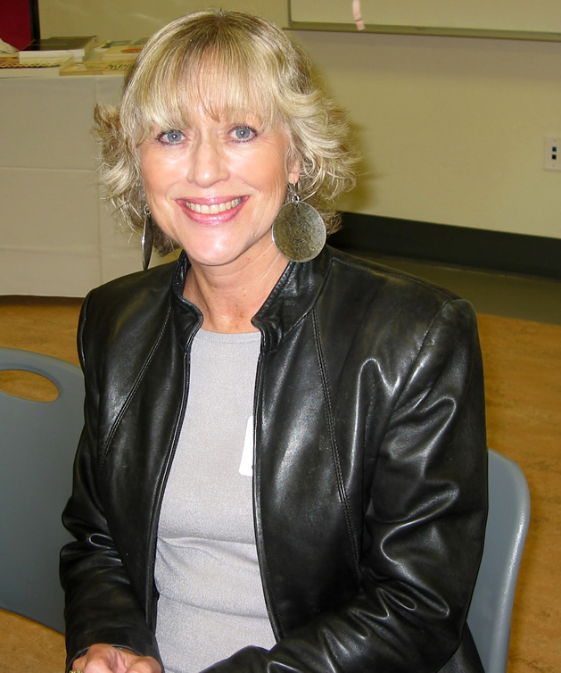 Meet the Instructor: Nancy Flight - West Coast Editor